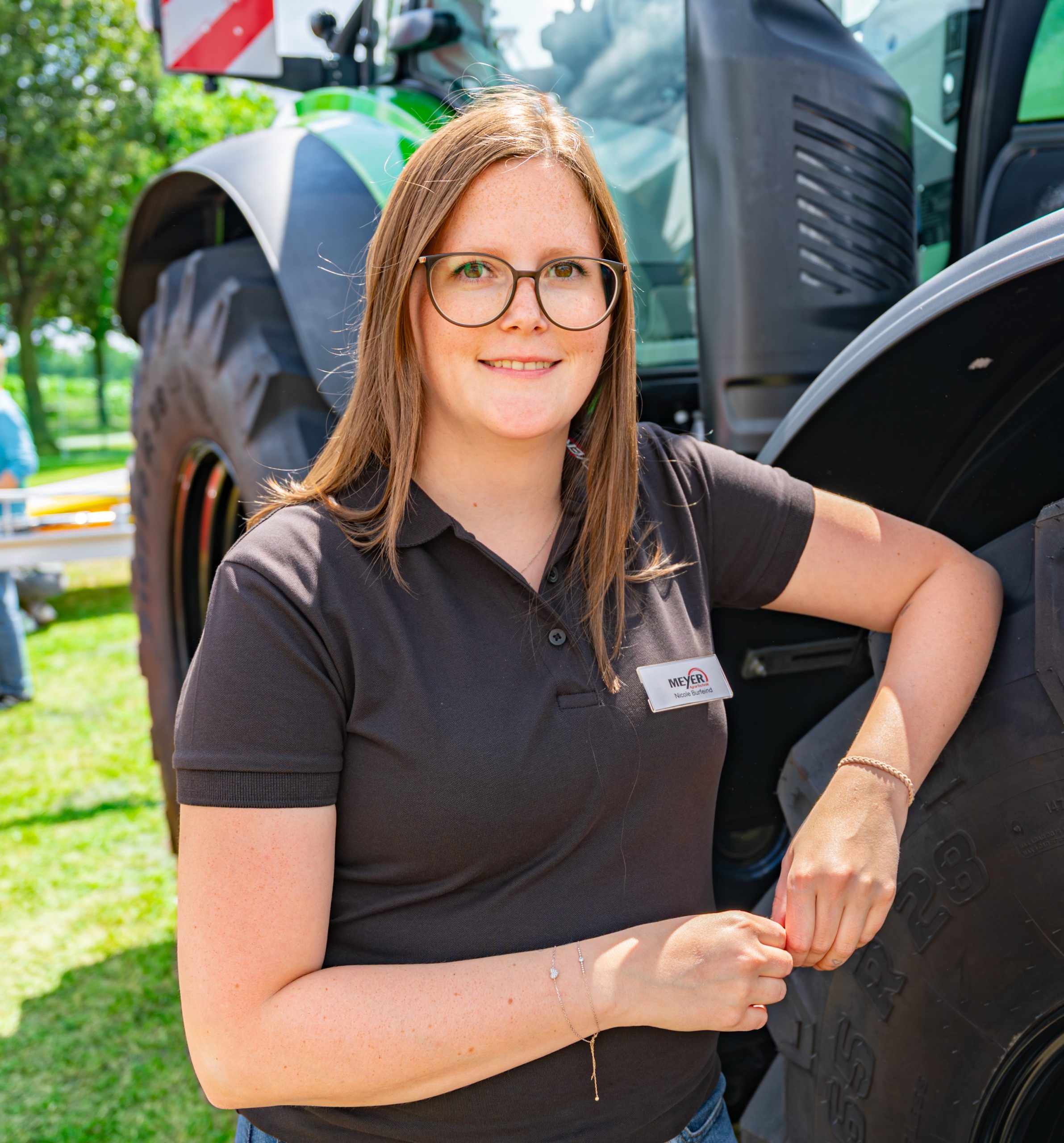 Nicole Burfeind - Meyer Agrartechnik